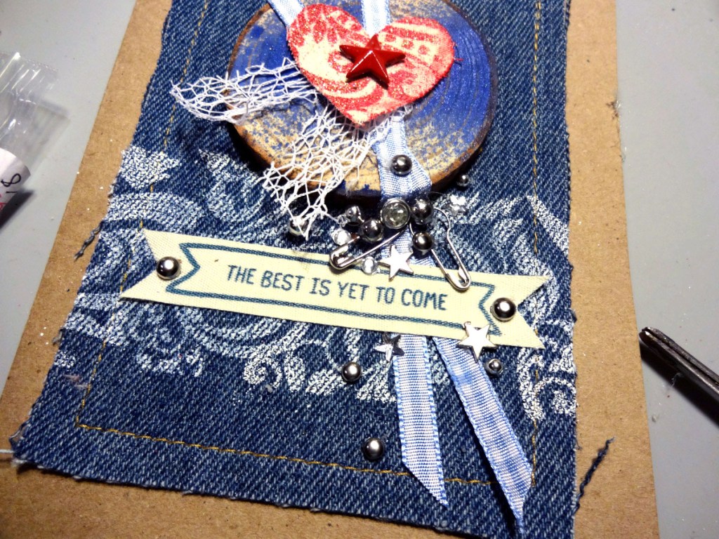 Learn How to Create a Card with a Panel of Denim Fabric | Imagine Blog