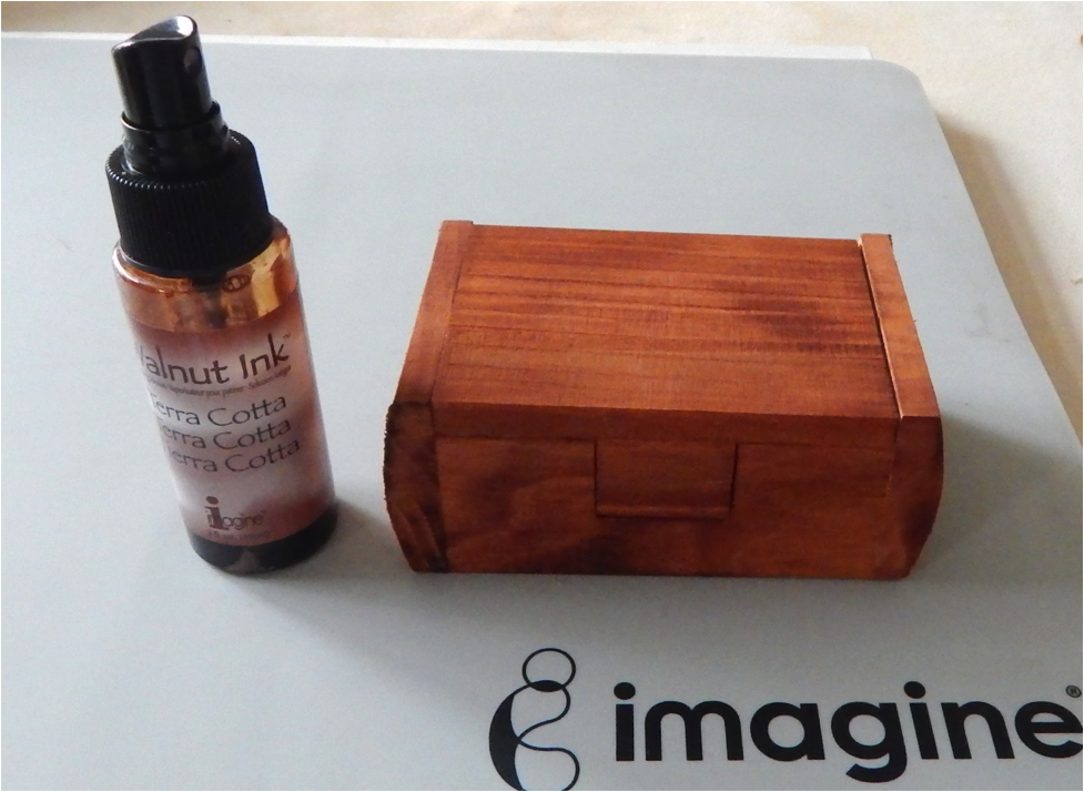 Color a Wooden Box with Walnut Ink And Delicata Metallic Inks | Imagine ...